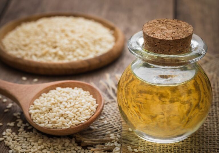 Óleo de Gergelim - Chá e Sabedoria | Plantas e ervas medicinais